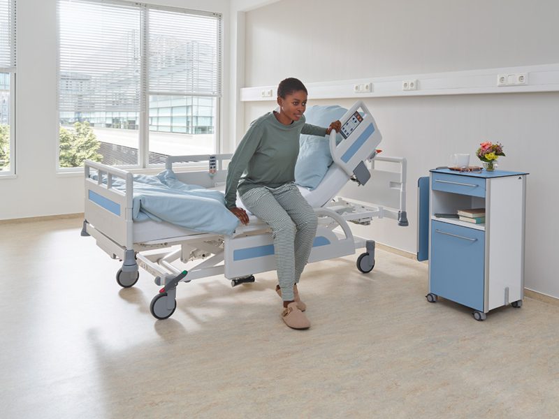 Evario One | Economical hospital bed for everyday clinical practice ...